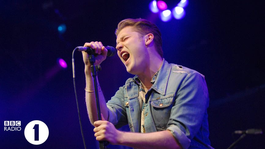 Daniel Merriweather - Australian Singer/Songwriter - Loads of Music ...